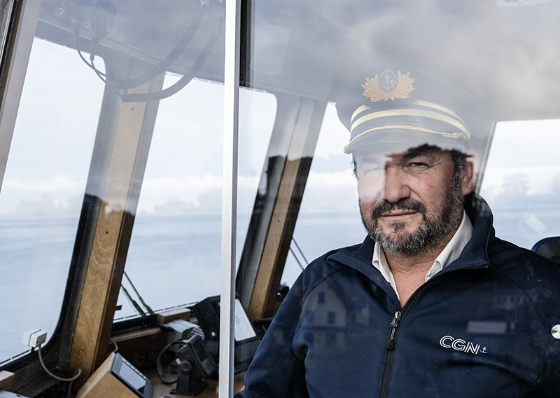 Capitaine, le cœur à bâbord - Le Courrier